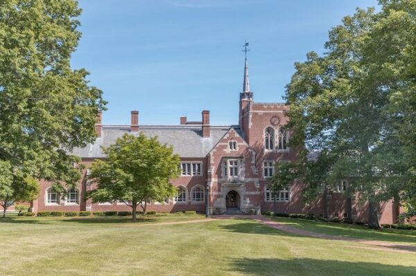 Feeder Schools: The Hidden Truth - Top Tier Admissions